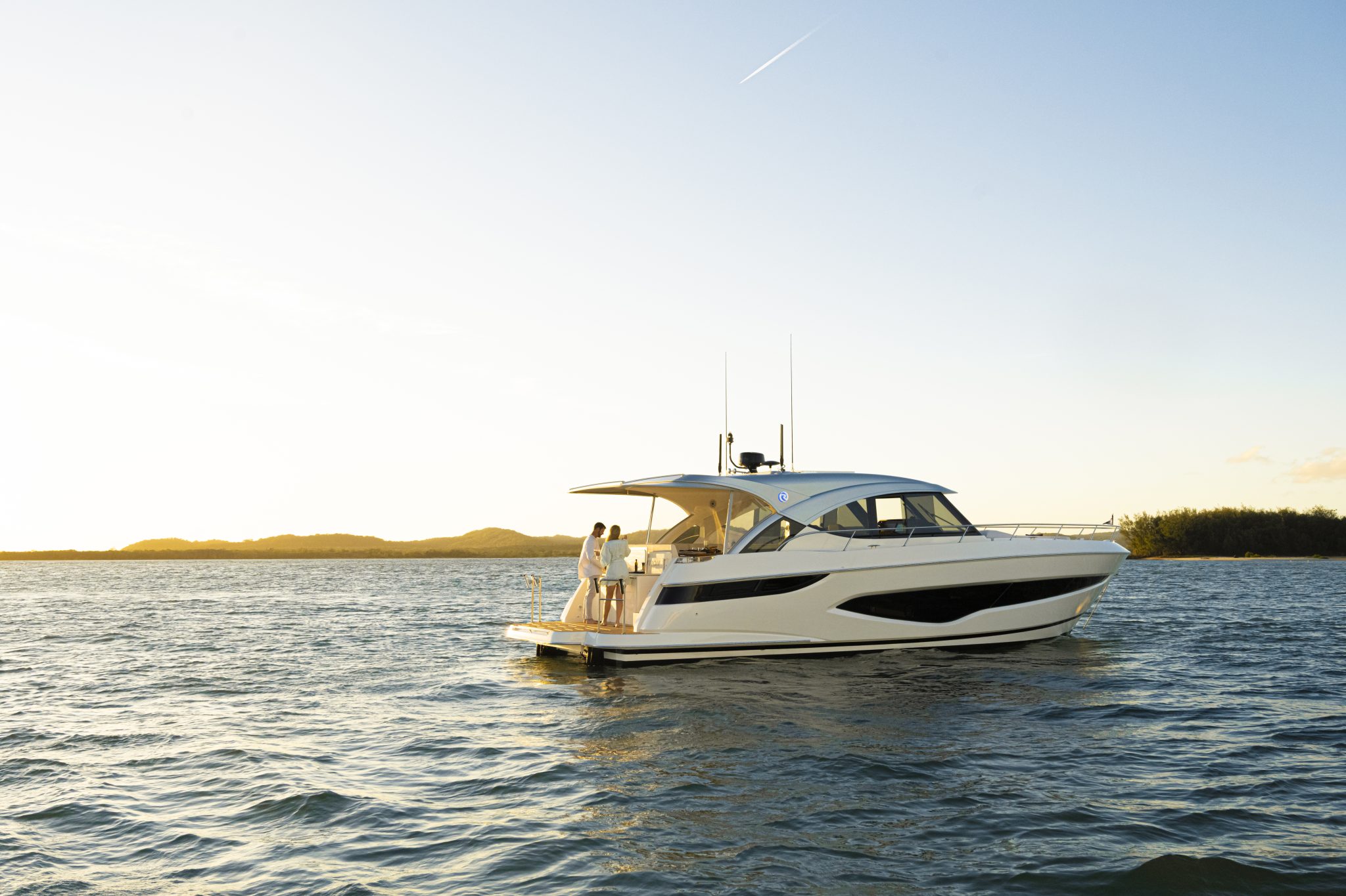 Welcome to the Riviera Lifestyle - R Marine Jones | Riviera Boats for ...